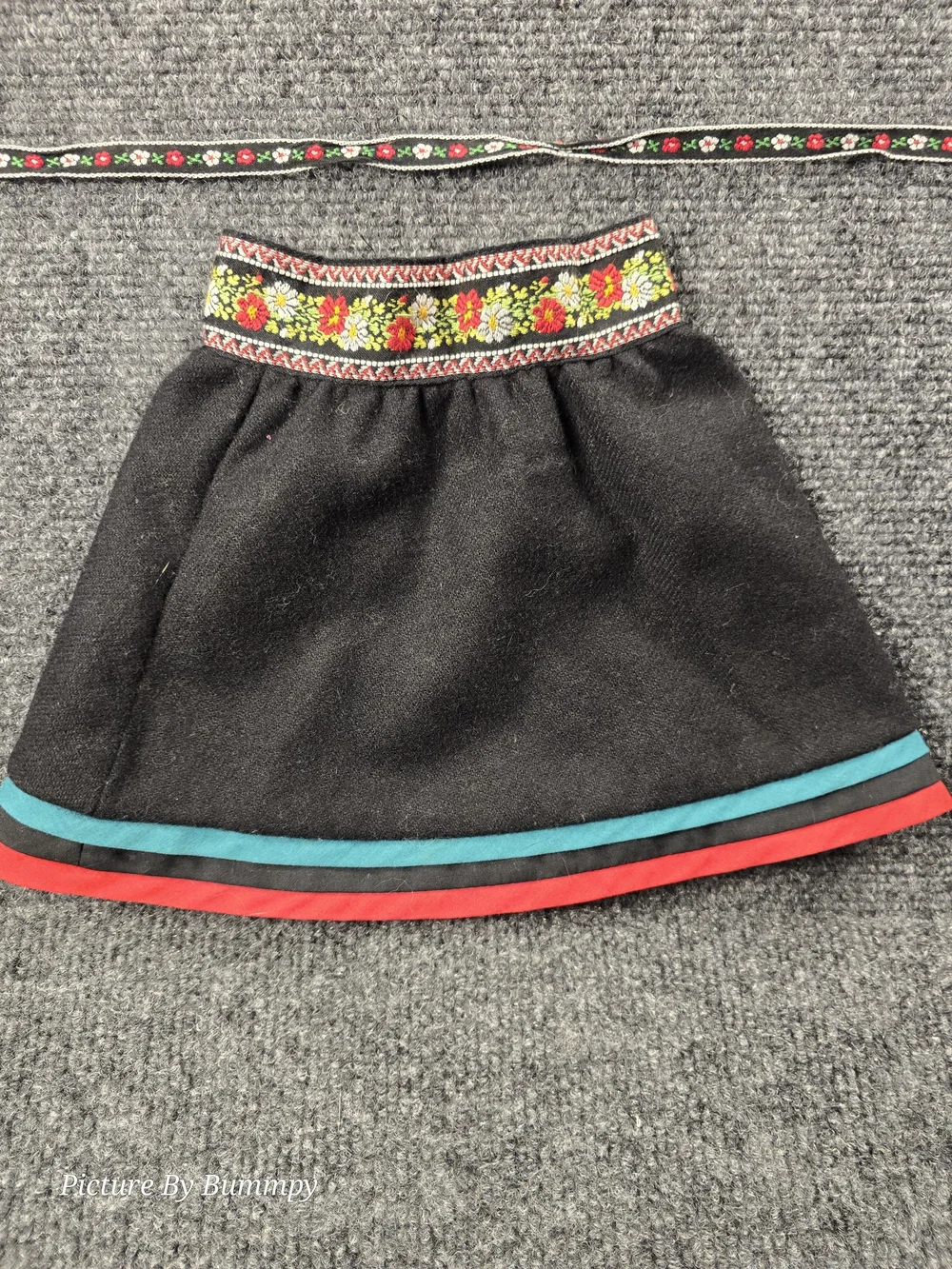 Pleasant Company | Toys | American Girl Kirsten Larson Winter Skirt An ...